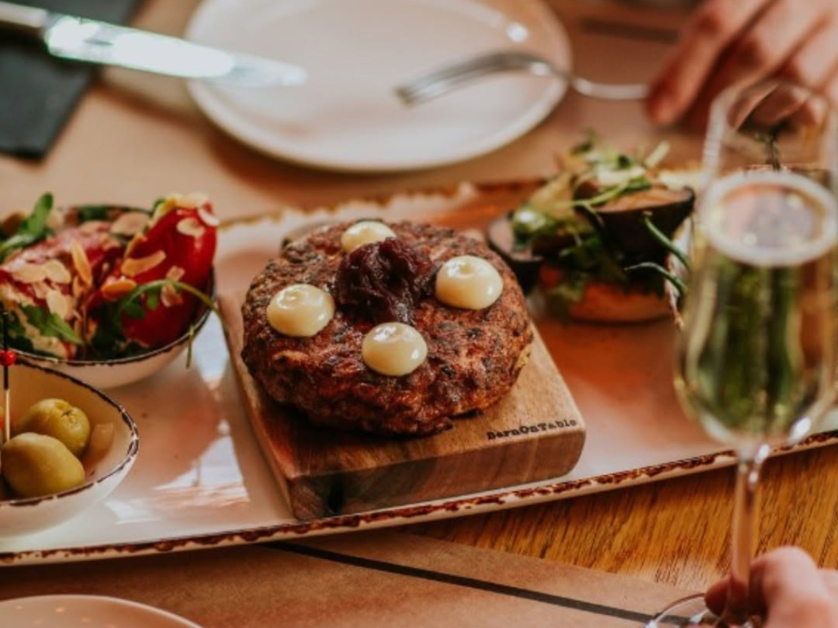 Karnawał w Hiszpanii- co znajdziemy na stołach? – Tres Toros